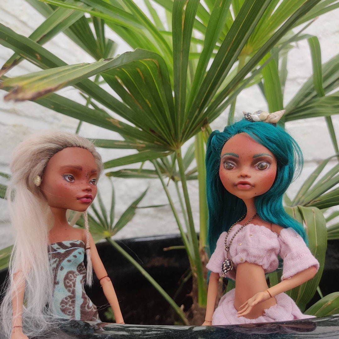 Sea Witch Twins | Monster High Repaint - Etsy