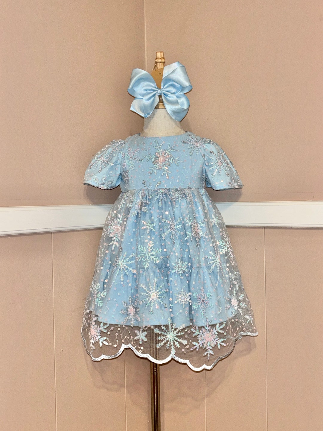 Winter Wonderland Frozen Snowflake Christmas Princess Dress - Etsy