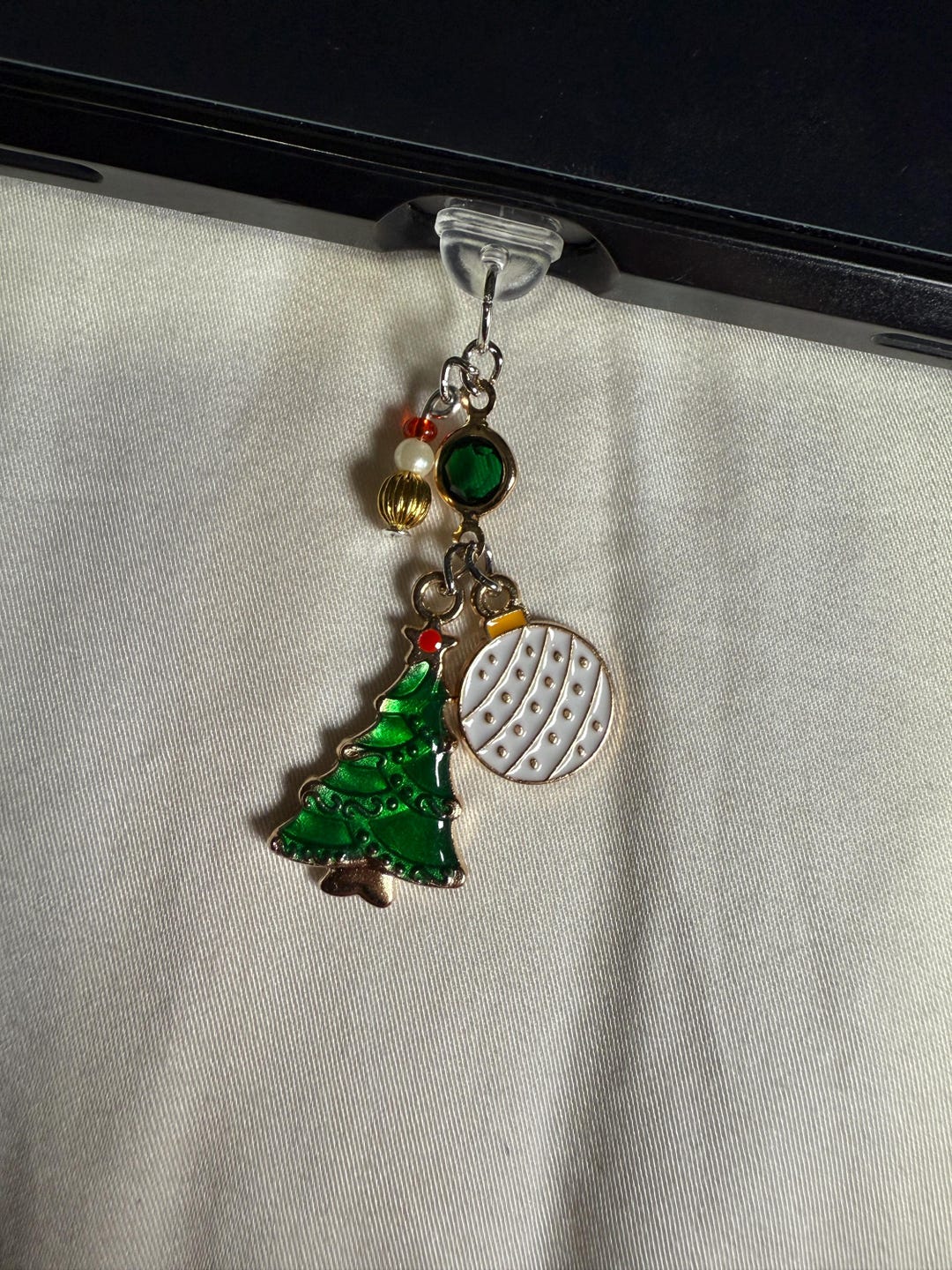 DYUO - Stylish Dust Plug Charms - Christmas Theme - for Phones, Tablets ...