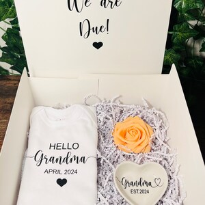 Hello Grandma Pregnancy Announcement- Pregnancy Reveal for Grandma ...