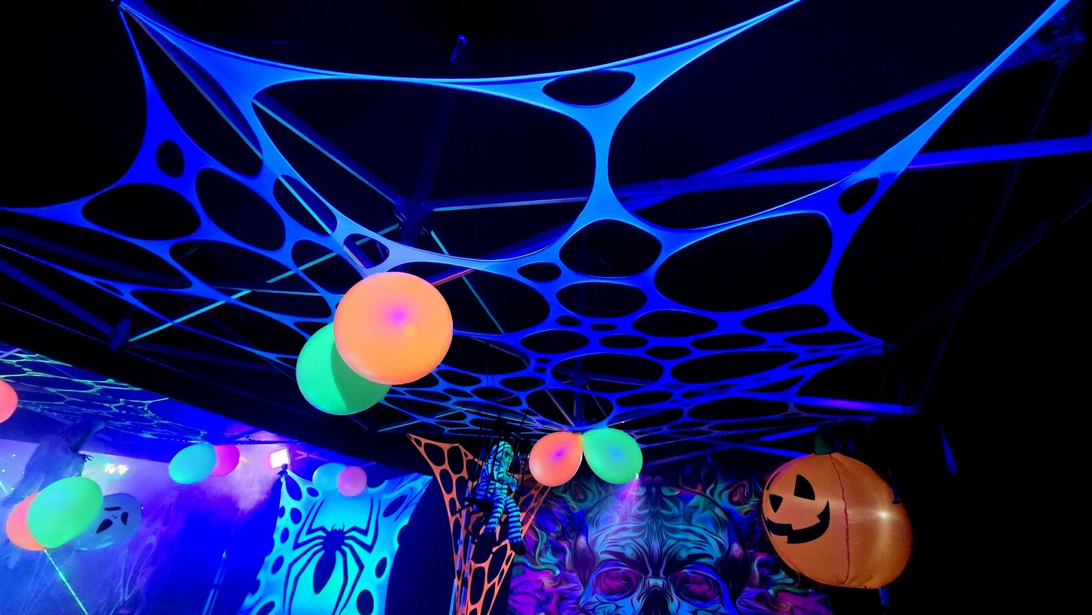 UV White Glowing Web, Ceiling Canopy, Uv Event Décor, Tapestry ...