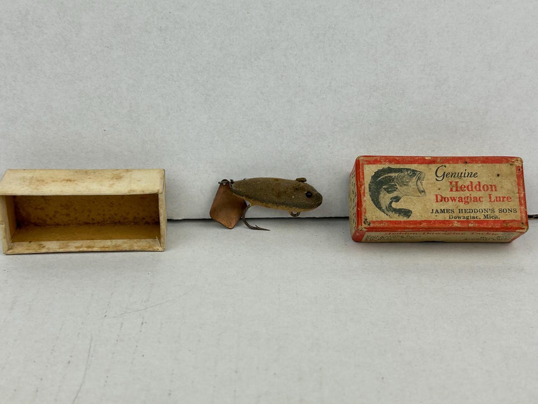 Heddon Vintage Mouse Fly for Gly Fishing Lure Single Hook and Blade ...