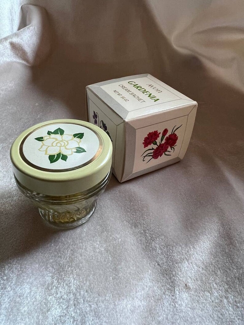 Avon Avon Gardenia Cream Sachet in Box - Collectible - Etsy