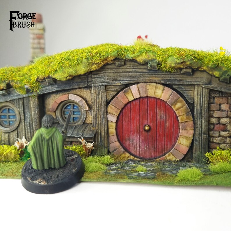 Hobbit Hole, Hobbitone Hobbit House, Tolkien, Fairy Tale House, LOTR ...