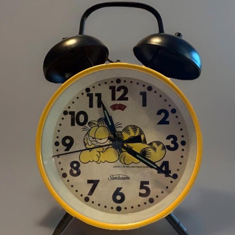 Garfield Clock - Etsy