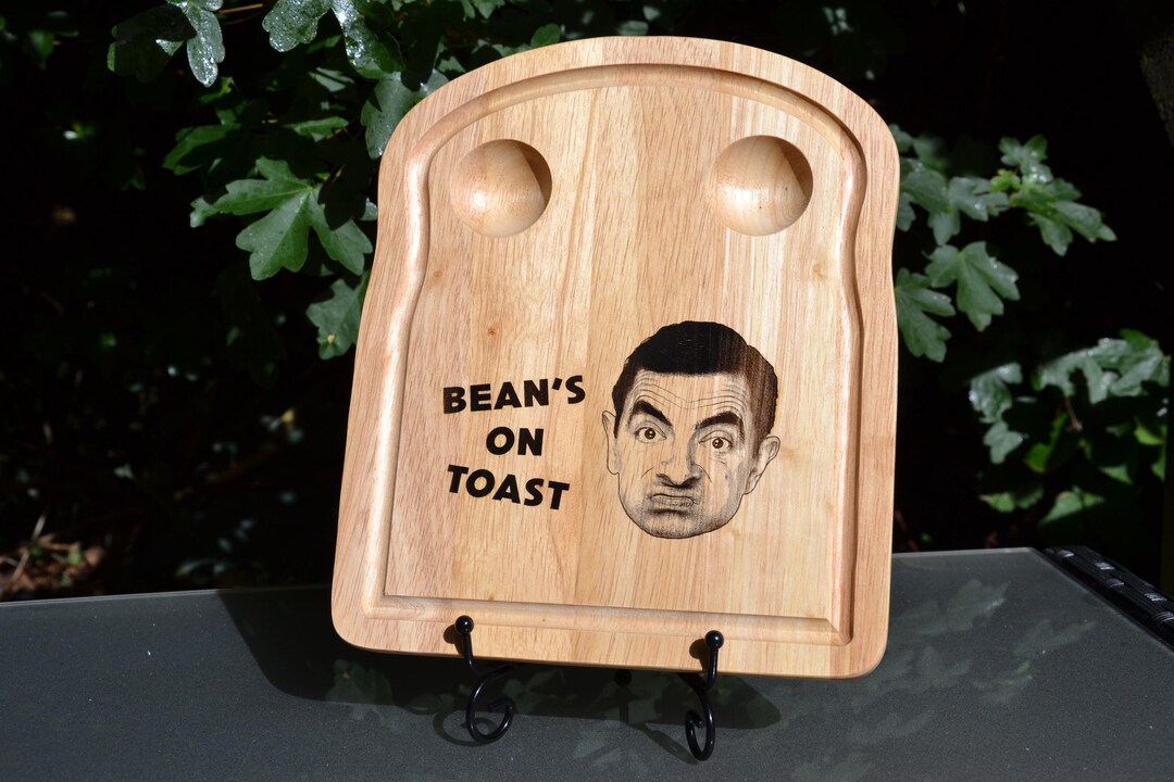 Mr Bean Inspired "bean's on Toast" Breakfast Serving Board // Rowan ...