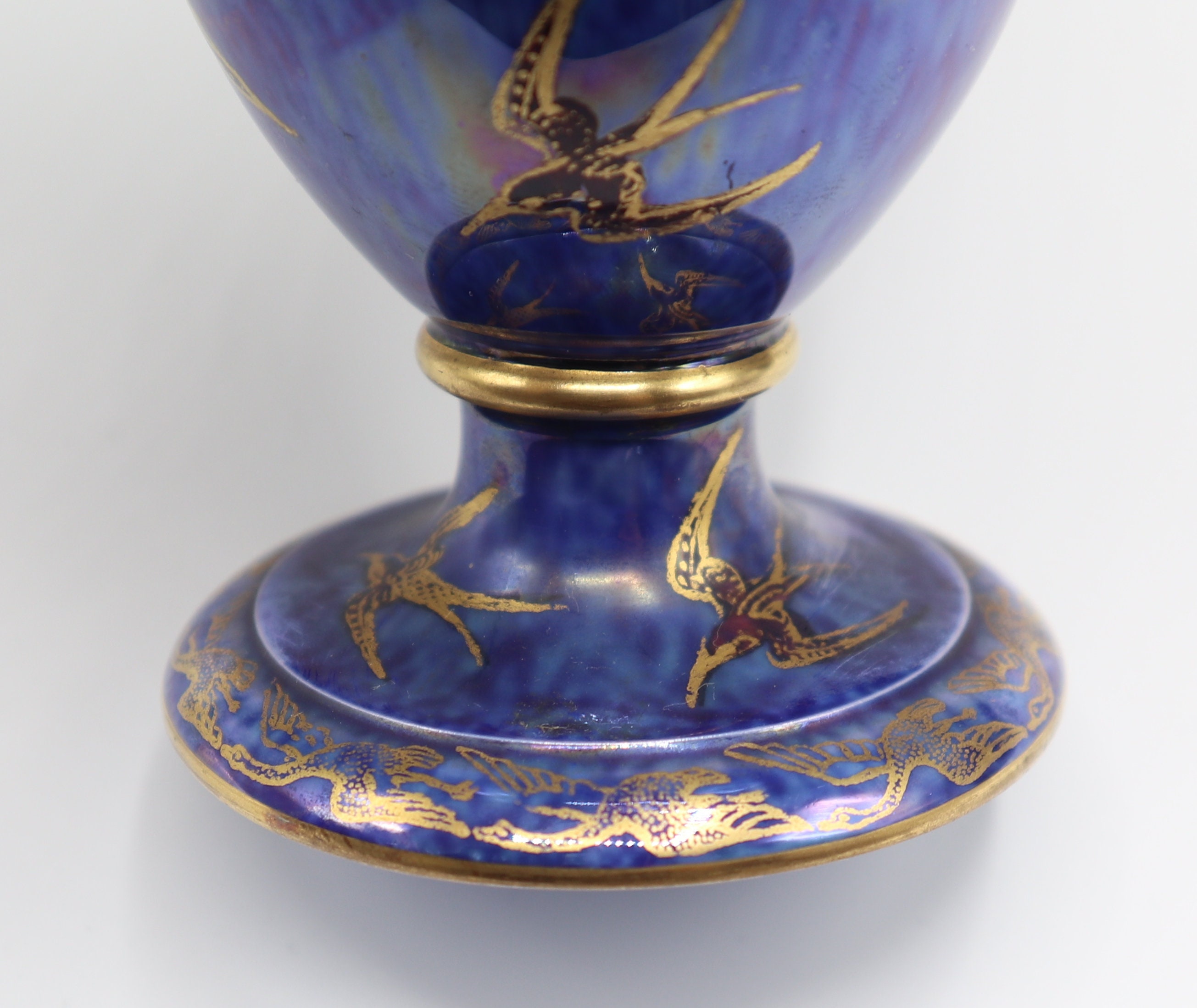 Wedgwood Hummingbird Vase Lustreware 1920s - Etsy