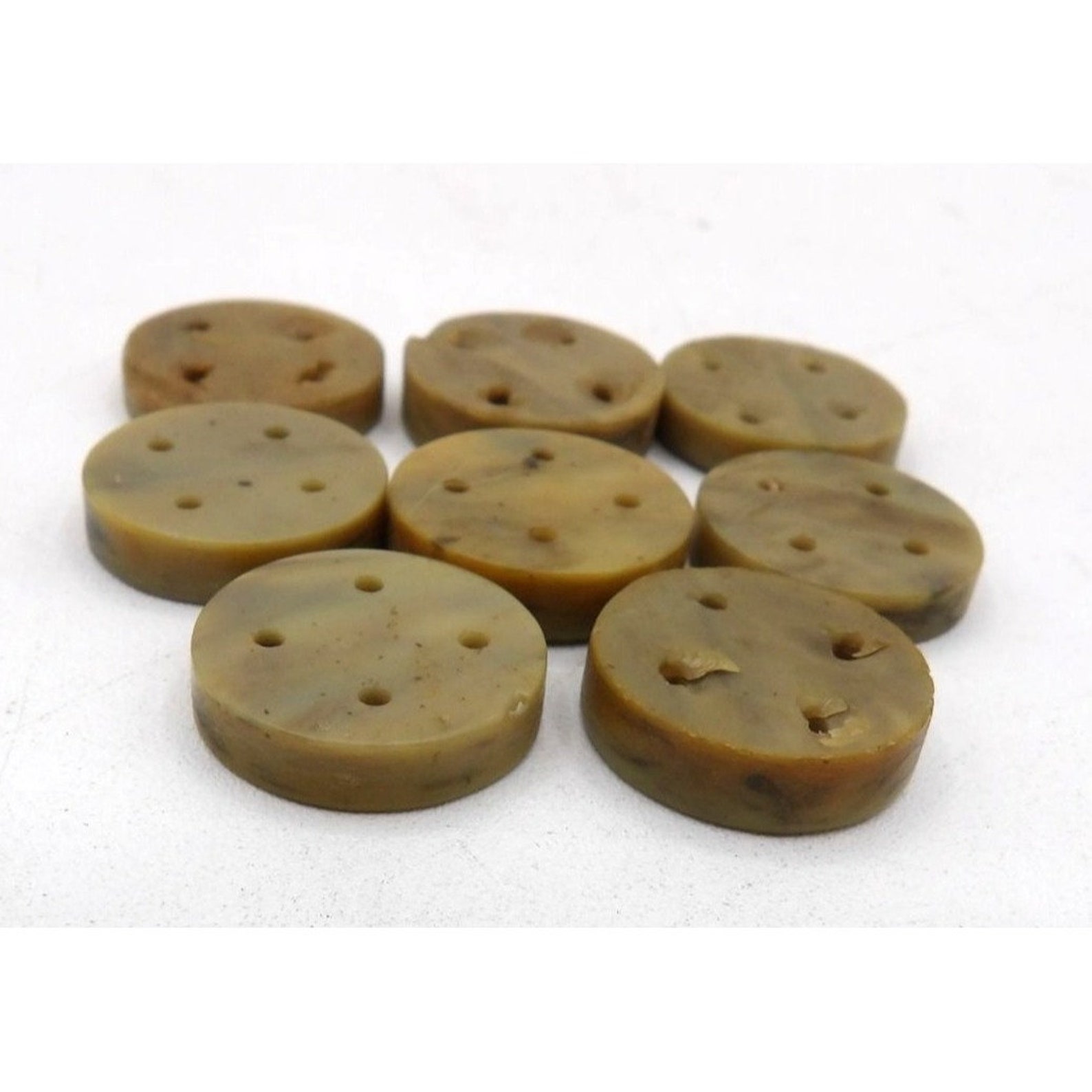 Dress Buttons Flat Disk Shape 4 Hole 8 Count 0.75" Diameter0.1875 ...
