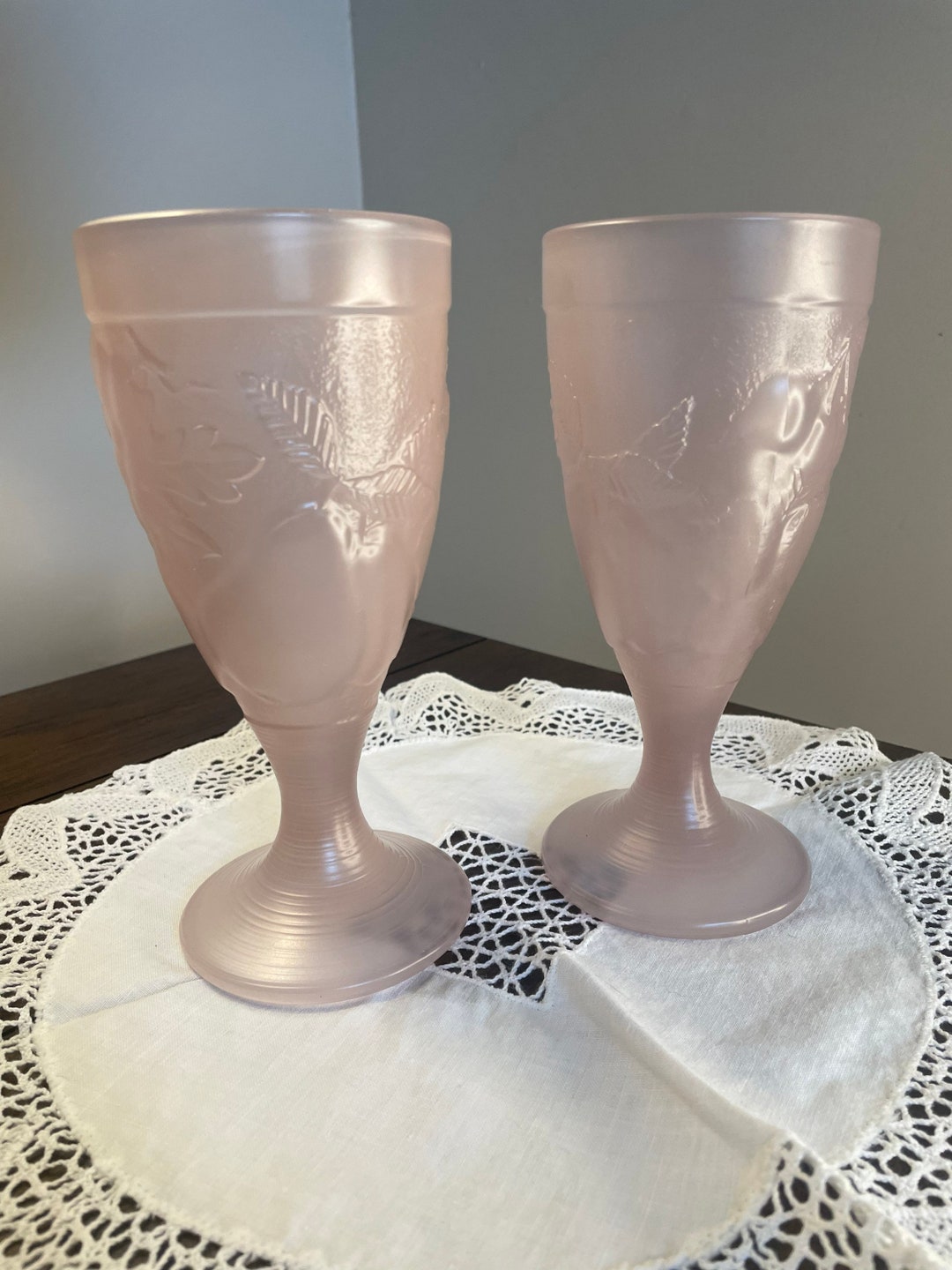Set of 2 Opaque Glass Vintage Light Pink Frosted Cocktail/wine Goblet ...
