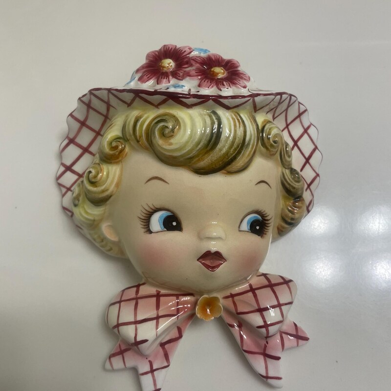 Lefton Miss Dainty - Etsy