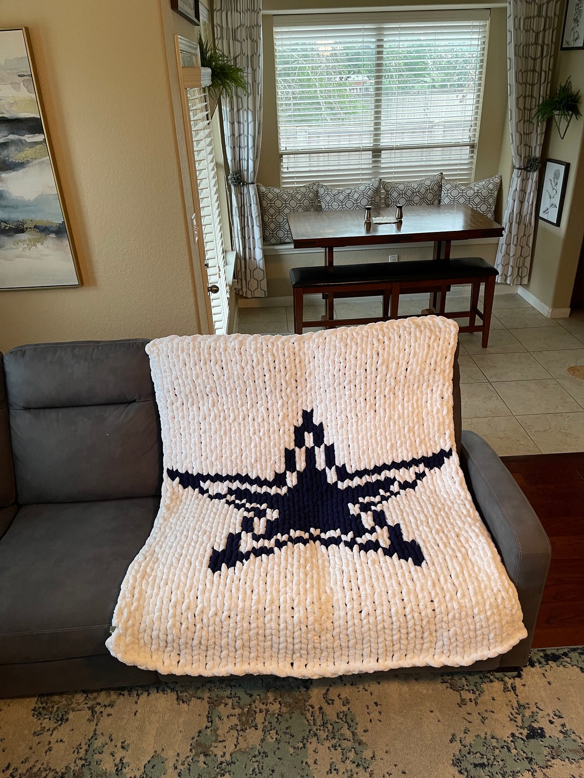 Small Custom Dallas Cowboys Hand-knit Blanket With White Background 100 ...