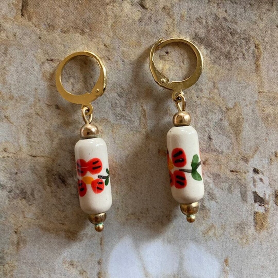 Sleepers Gilded With Fine Gold Decorated With Ceramic Beads Painted ...