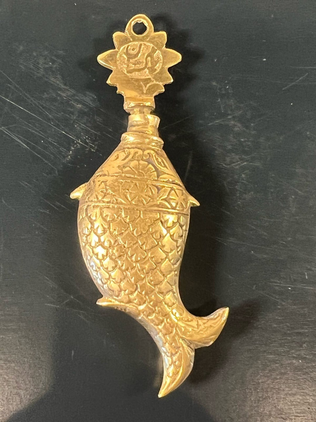 Vintage Brass Kohl Powder Surma Dani Fish Pendant Bottle - Etsy