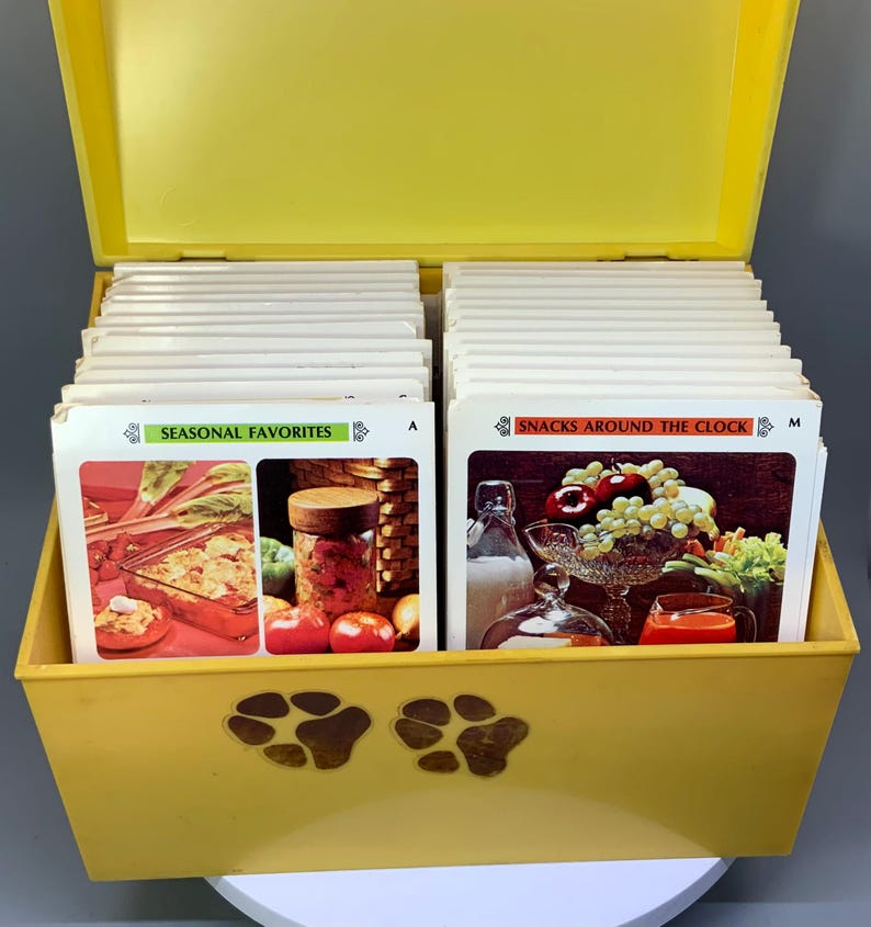 Vintage Betty Crocker Recipe Box With Recipe Cards, Retro Yellow ...