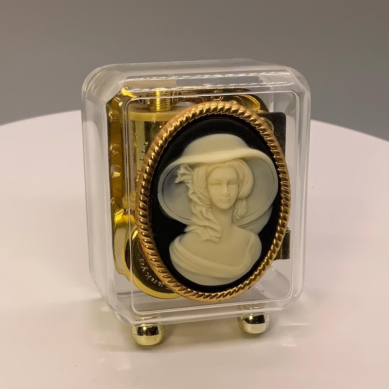 Girl Hat Music Box - Etsy