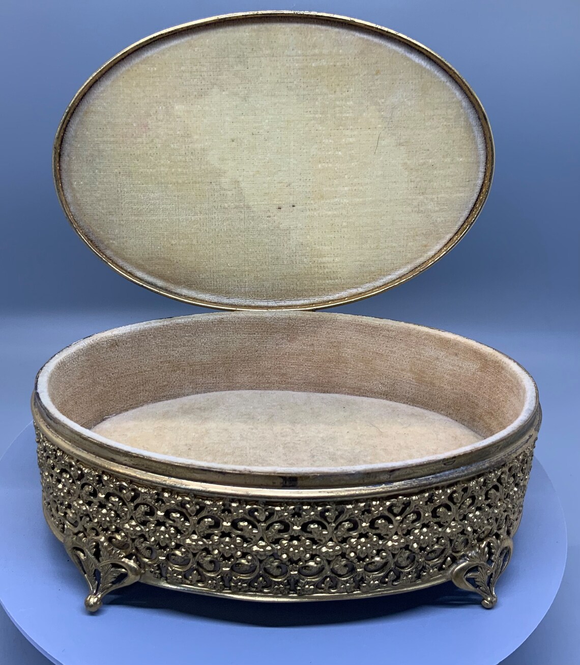 Vintage 1950s Vintage Oval Hollywood Regency Jewelry Box - Etsy
