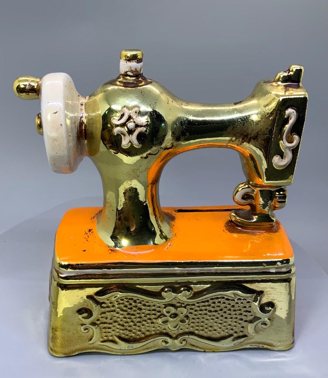 Vintage Old Fashioned Sewing Machine Coin Bank-made in Japan - Etsy
