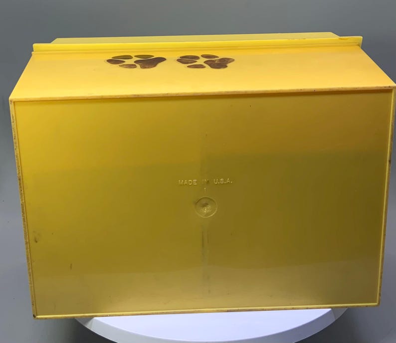 Vintage Betty Crocker Recipe Box With Recipe Cards, Retro Yellow ...