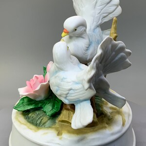 Vintage White Love Birds Music Box - Etsy