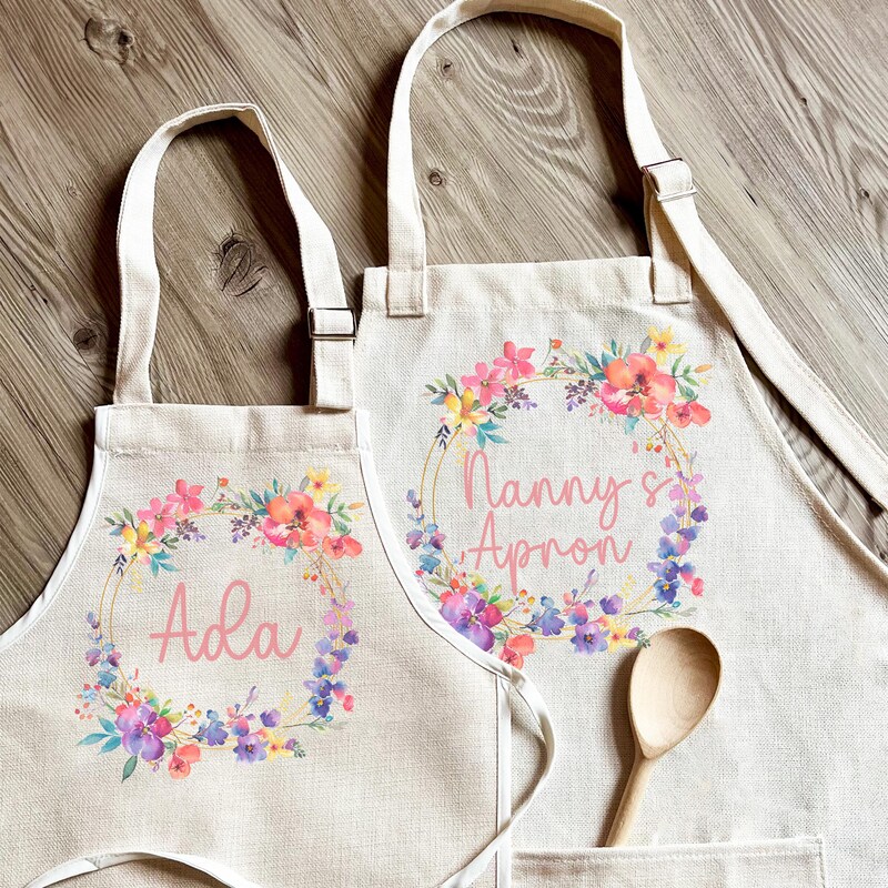 Custom Apron for Nana - Etsy UK