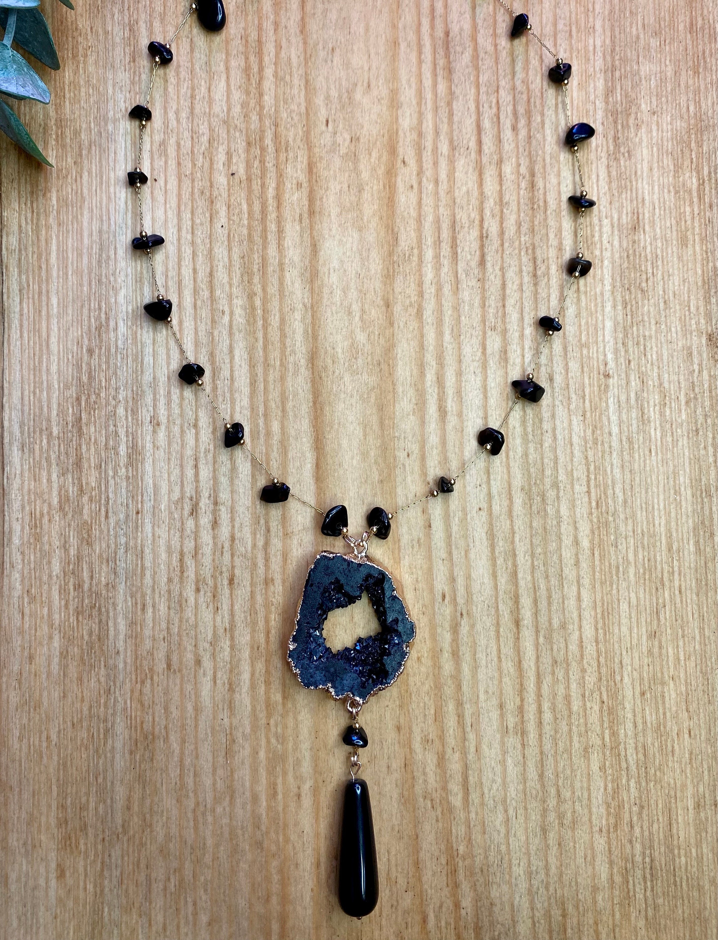 Raw Crystal Geode Necklace Natural Stone Druzy Quartz Geode - Etsy