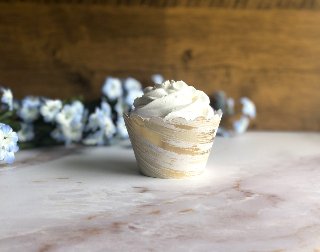 WHITE With GOLD FOIL Cupcake Wrappers / Scalloped Edge Smooth Finish ...