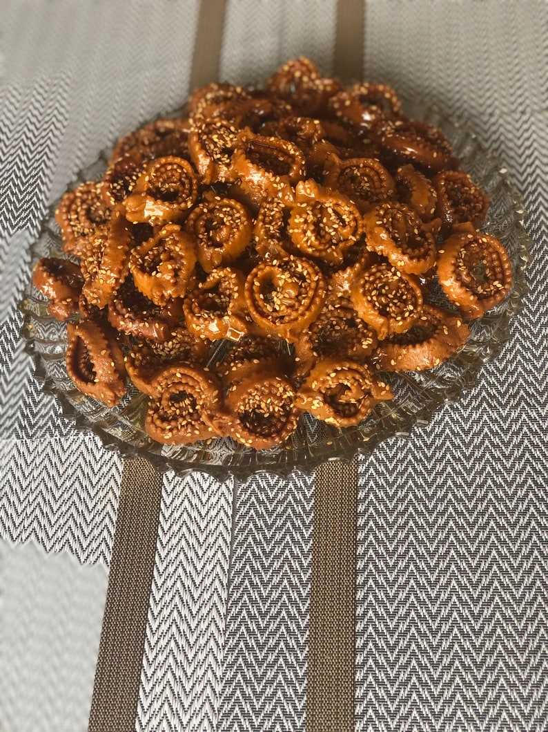 Moroccan Chebakia: Handcrafted Pastry With Orange Blossom Water and ...