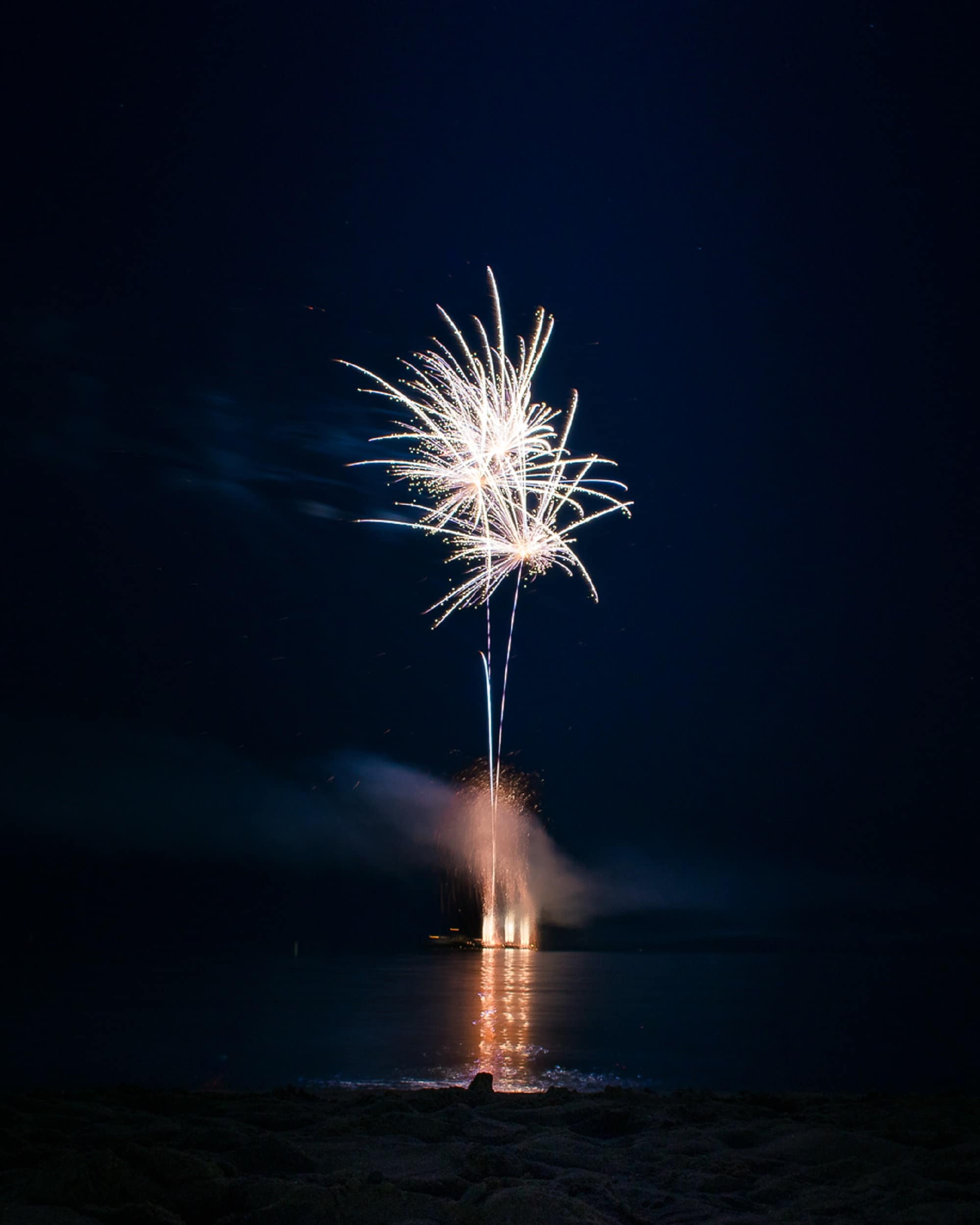 FIREWORKS Print Fireworks Poster Fireworks Art Fireworks Wall Art Gift ...