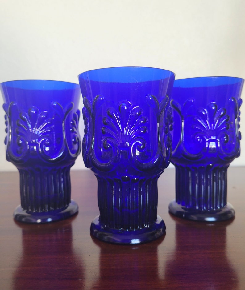 Cobalt Blue Vintage Pilgrim Glass Tumblers - Etsy