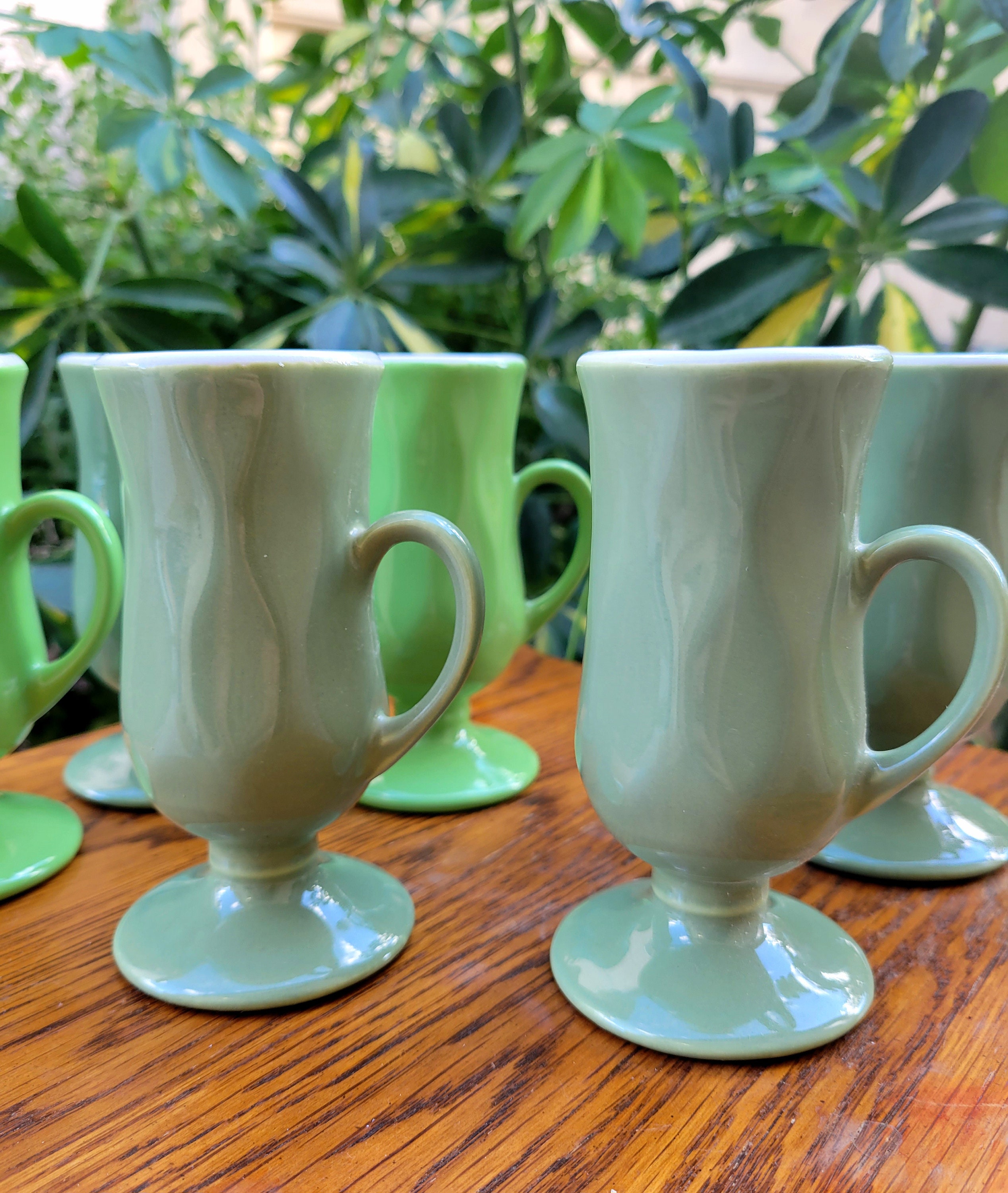 Vintage Hall Pottery Pedestal Coffee Mugs, 1270, Set of 6 - Etsy