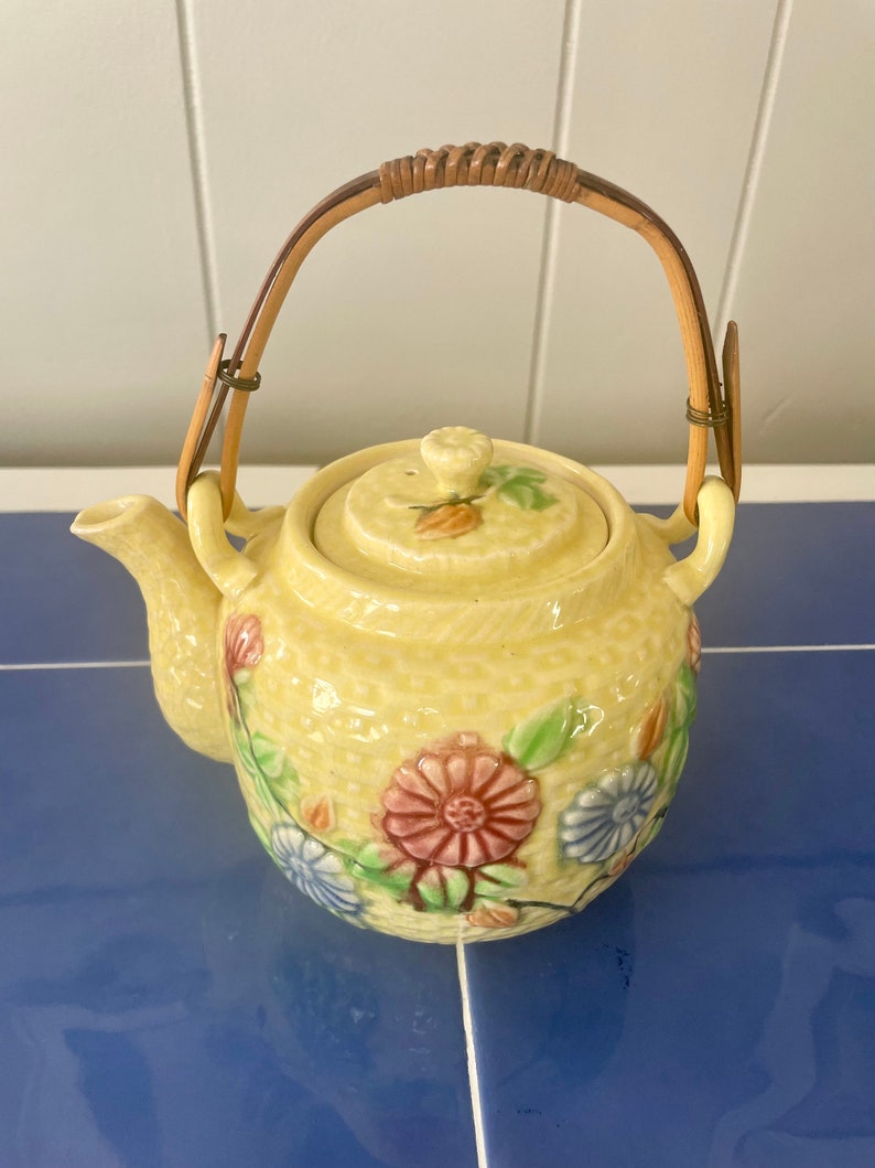 Vintage Japanese Majolica Tea Pot Set & 8 Cups Pale Yellow - Etsy