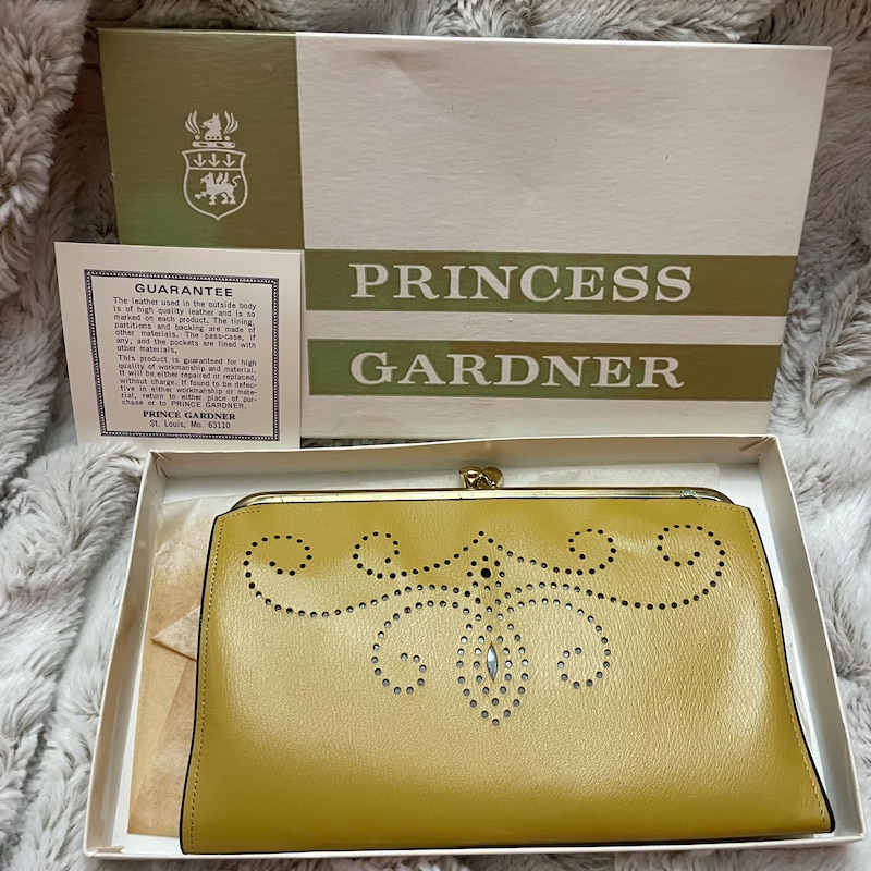 Princess Gardner - Etsy