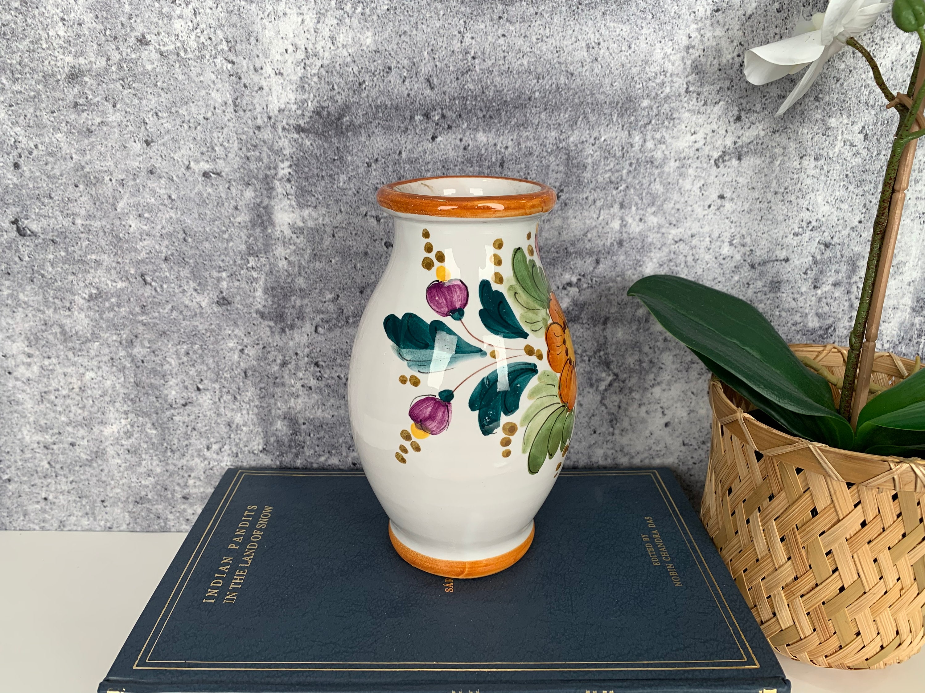 Vintage Italian Vase Handpainted Flowers Marked Made in Italy GG 27/15 ...