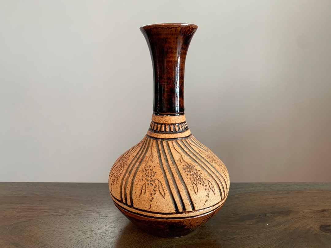 Studio Pottery Vase Signed Paul Handmade Brown Glaze Etched Wines High ...