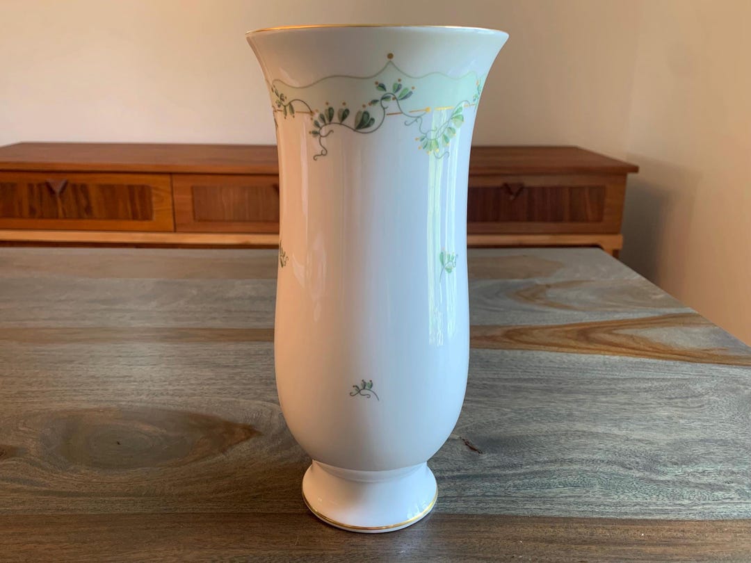 Kaiser Vase Tegel Design A. Lange W. Germany Vintage White Delicate ...