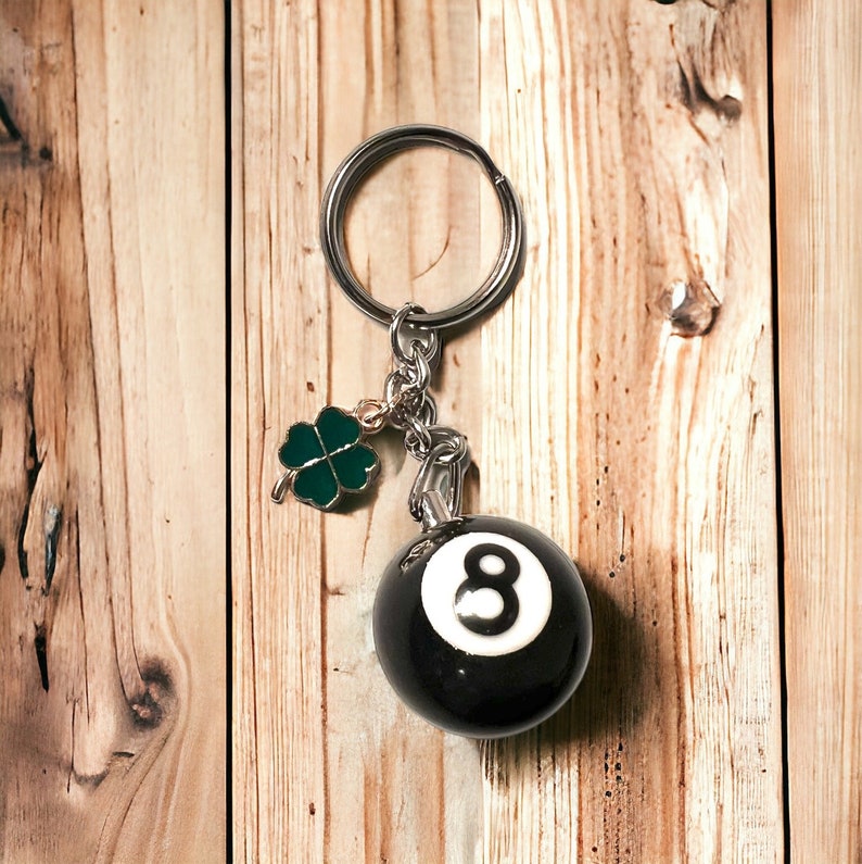 8 Pool Ball Keychain With 4 Leaf Clover, Lucky Keychain, St Patrick ...