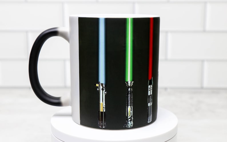 Star Wars Lightsaber With Deploy Saber Beam Effects Color Changing ...