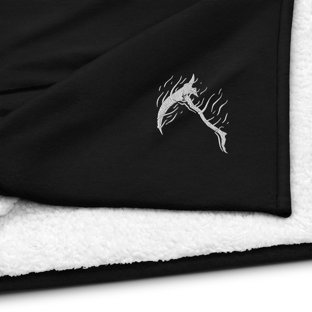 Dark Souls "priscilla's Lifehunt Scythe" Premium Embroidered Sherpa ...