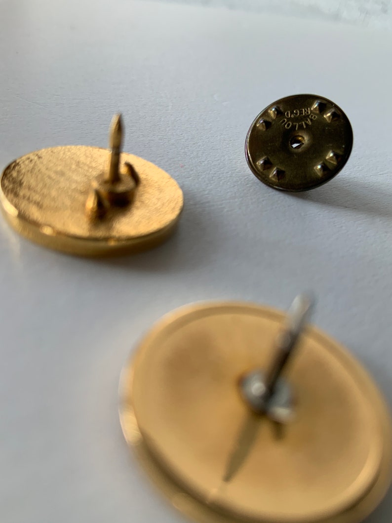 Lapel Pins. Royal Canadian Mint. Gold-tone and Black Enamel. Attractive ...