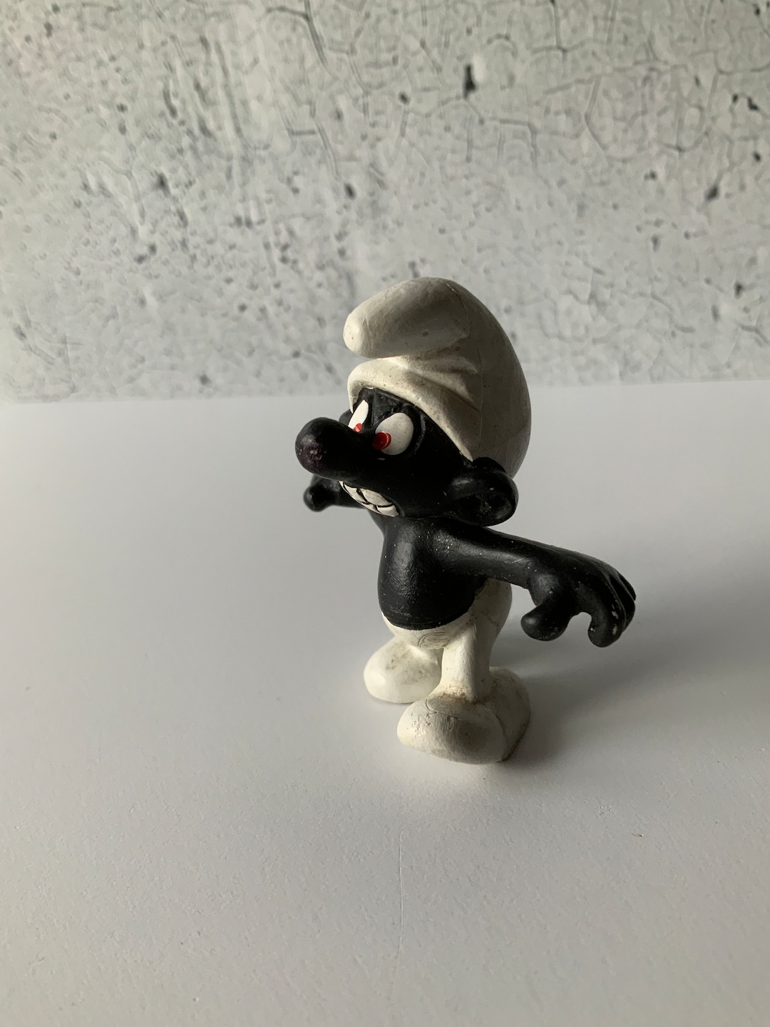 Angry Smurf. Red Eyes. Vintage Toys. Schleich. Raging. 2” Tall. Some ...
