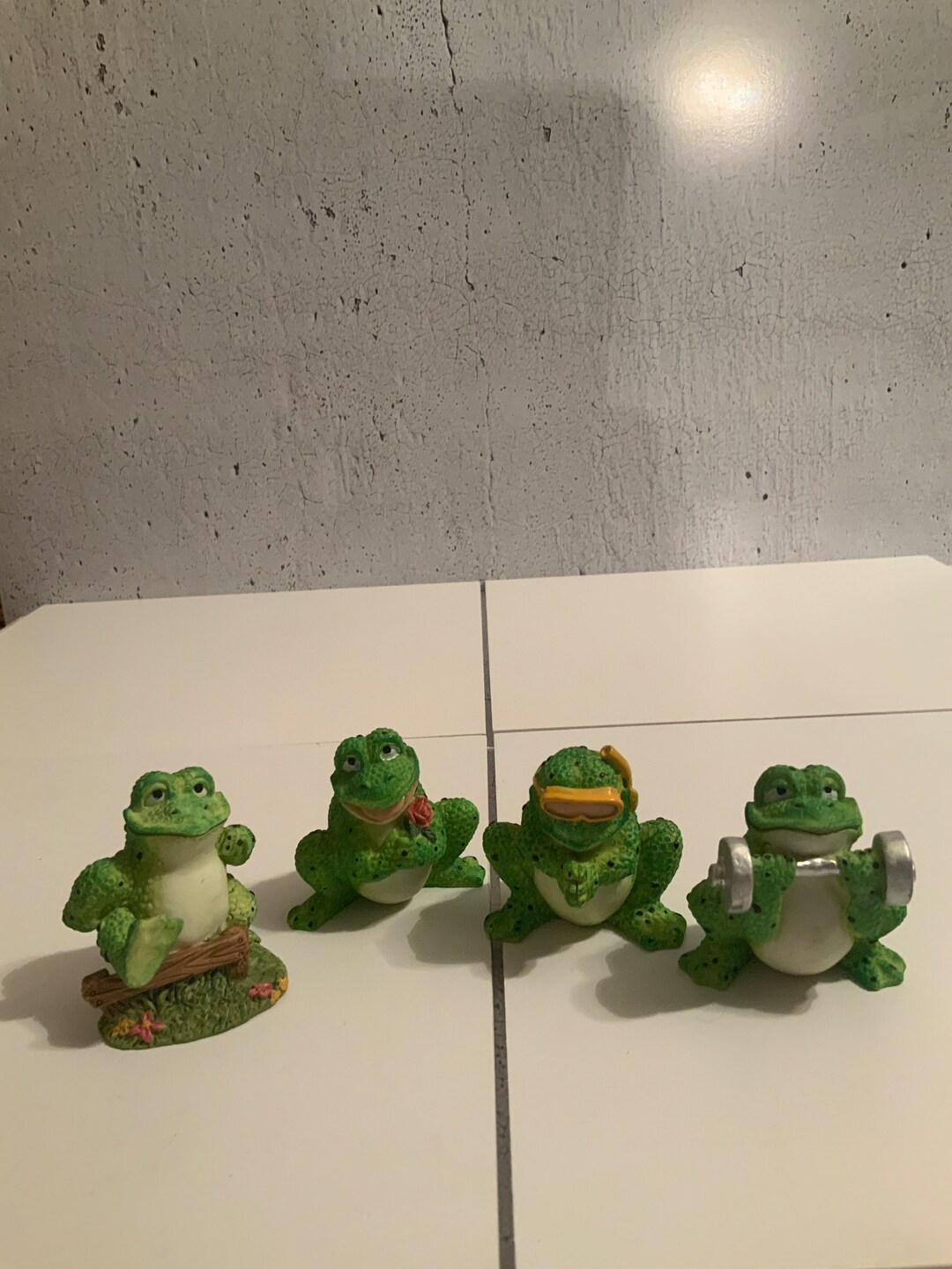 Funky Frog Family. Resin Frogs. Sold Together as a Set. Figurines ...