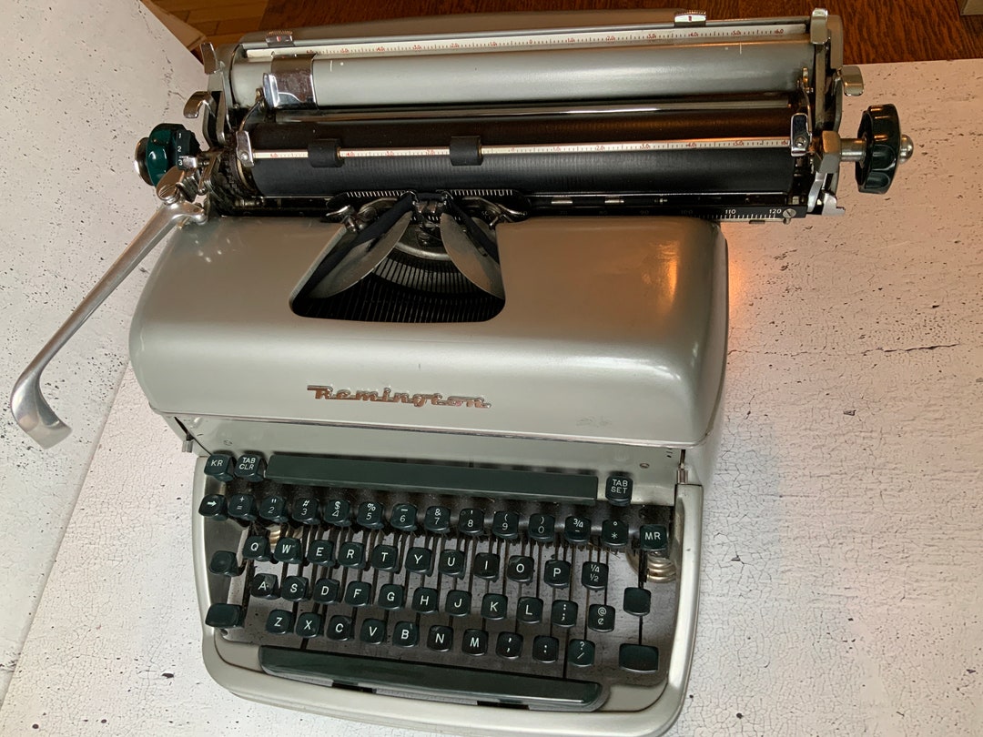 Vintage Remington Rand Typewriter. Keyboarding. Logging. Office Display ...