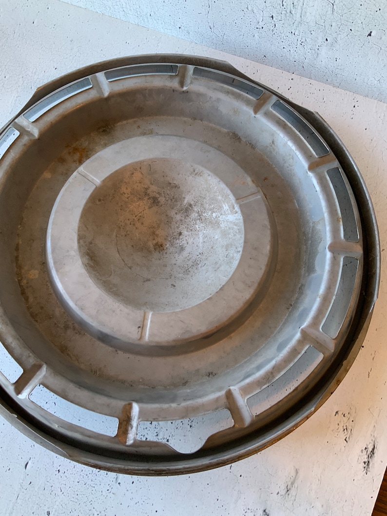 1960 Buick Hub Caps. (4) Lesabre. Electra. Fast Times at Ridgemont Big ...