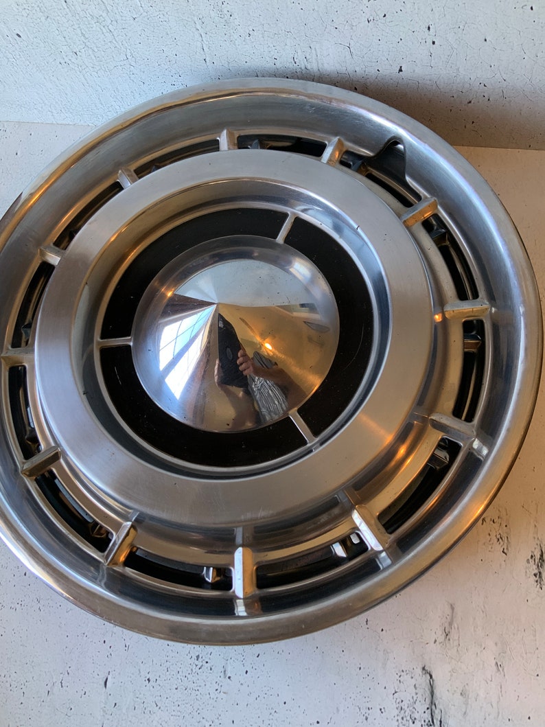 1960 Buick Hub Caps. (4) Lesabre. Electra. Fast Times at Ridgemont Big ...