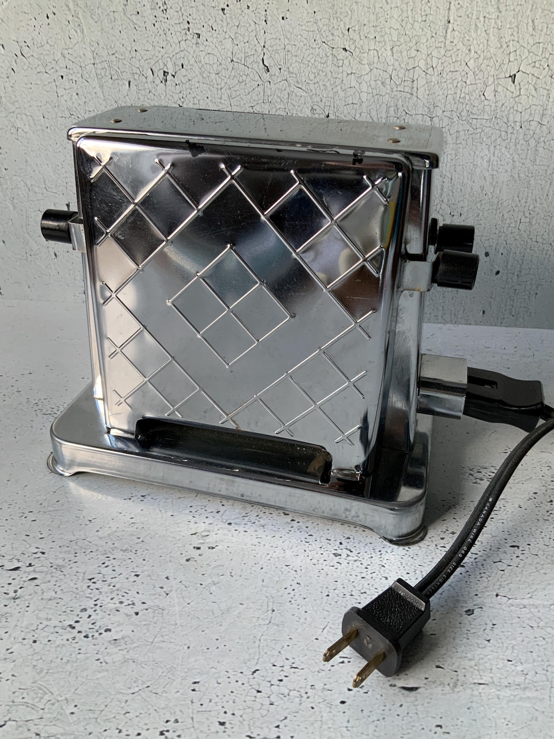 1940’s Toastess Toaster. Vintage Electrical Appliances. Kitchenwares ...