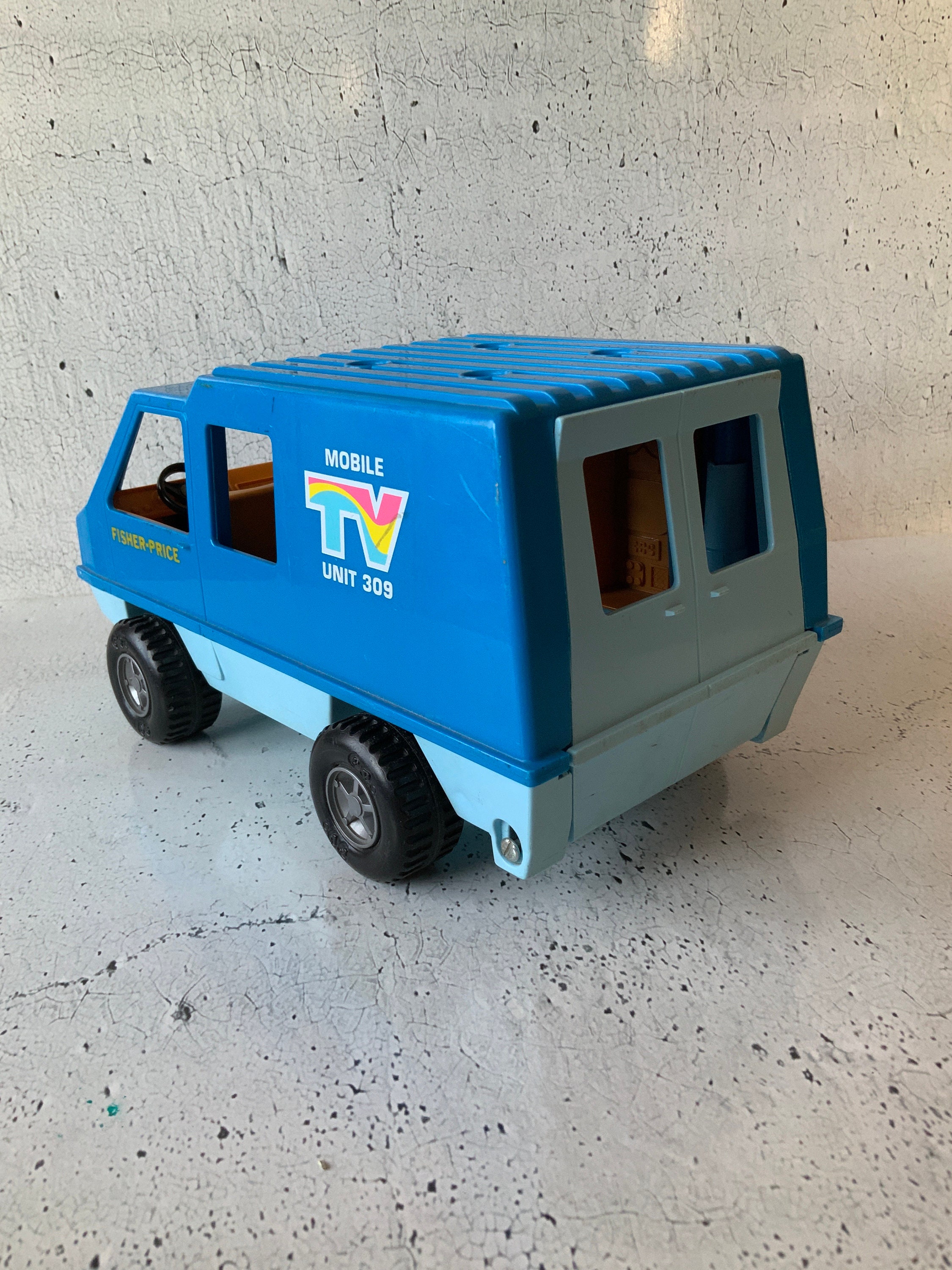 Fisher Price 1977 Adventure People TV Van. Articulating Parts. Ramp ...