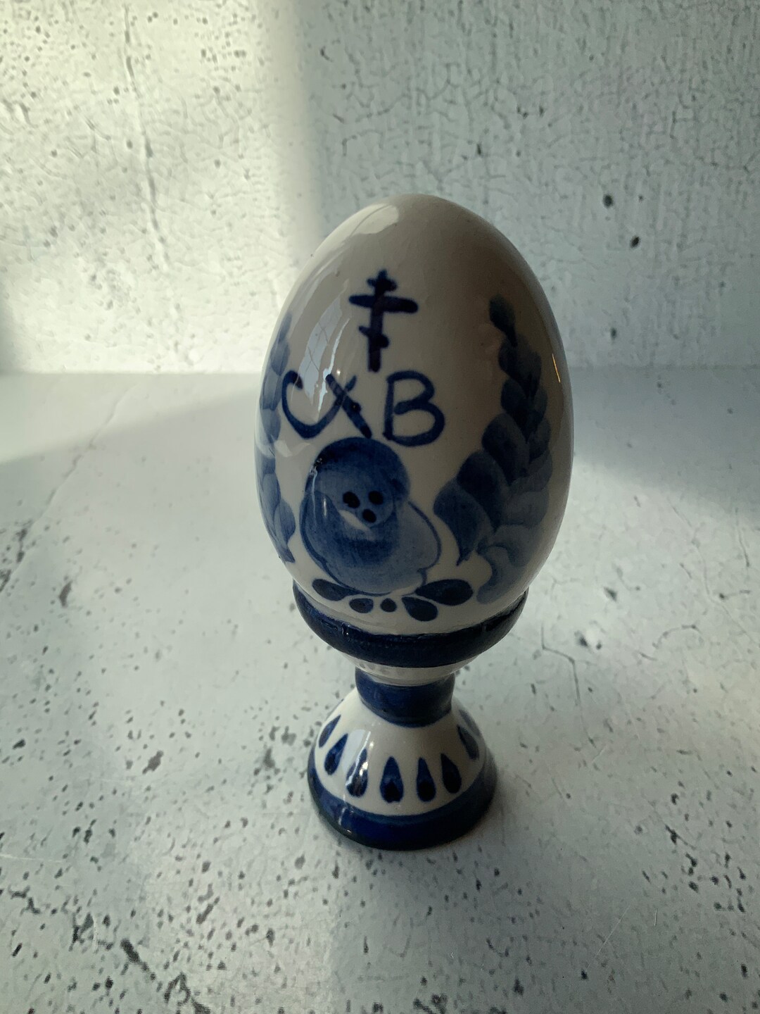 Porcelain Egg on Stand. Russian/soviet/slavic. 4” Delft Blue. Inscribed ...