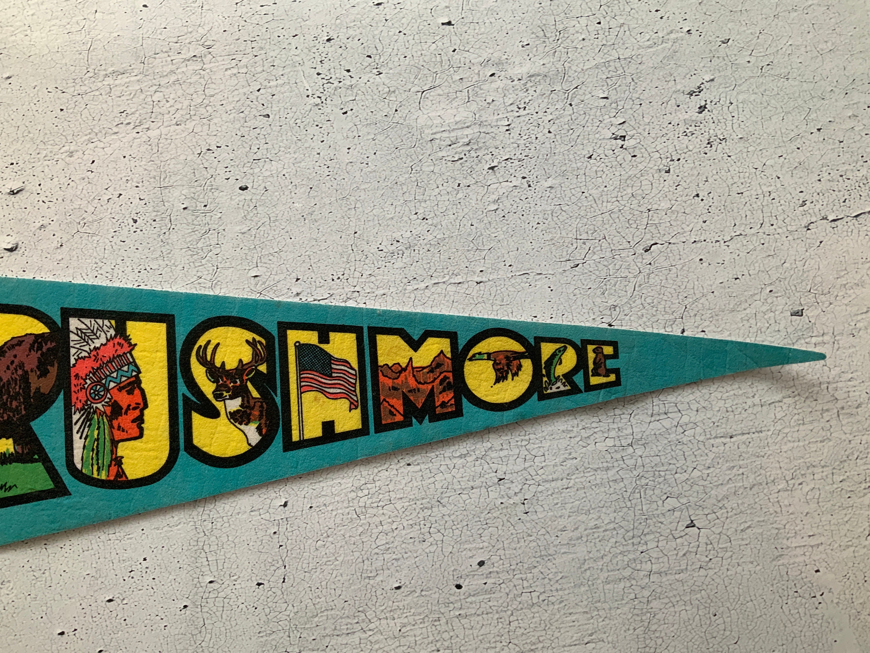 Mt Rushmore Pennant. Souvenir Banner. Wall Hanger. Felt Art. Large 27 ...