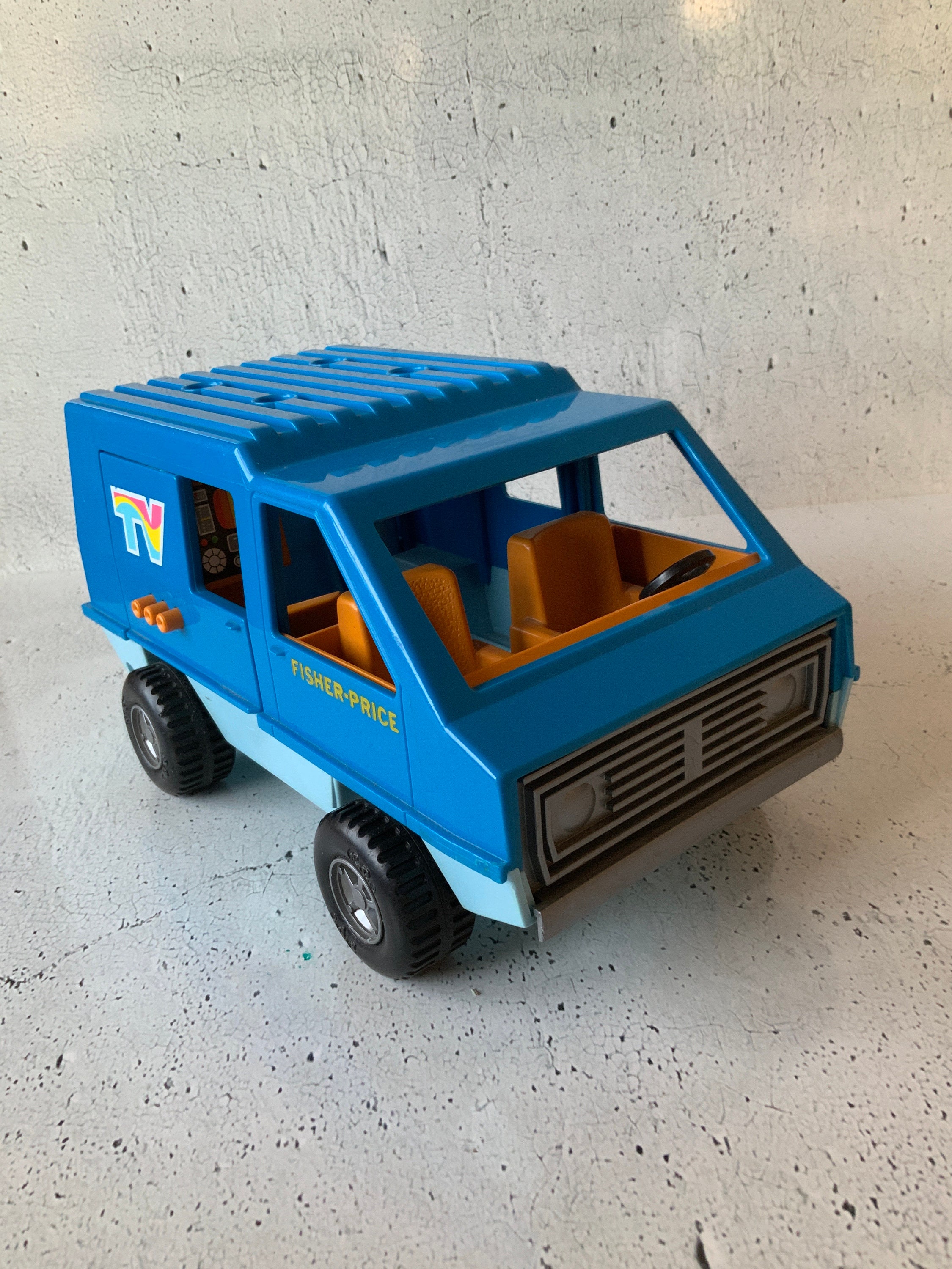 Fisher Price 1977 Adventure People TV Van. Articulating Parts. Ramp ...