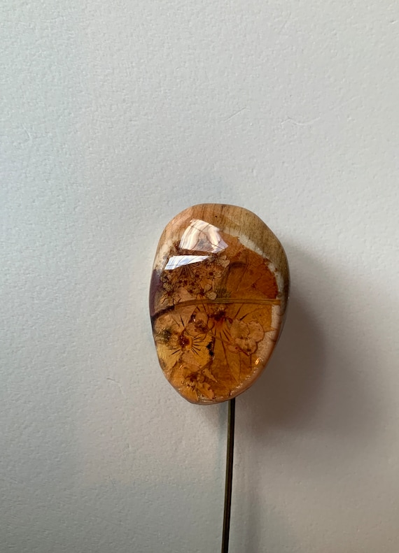 Vintage epoxy resin floral - Gem